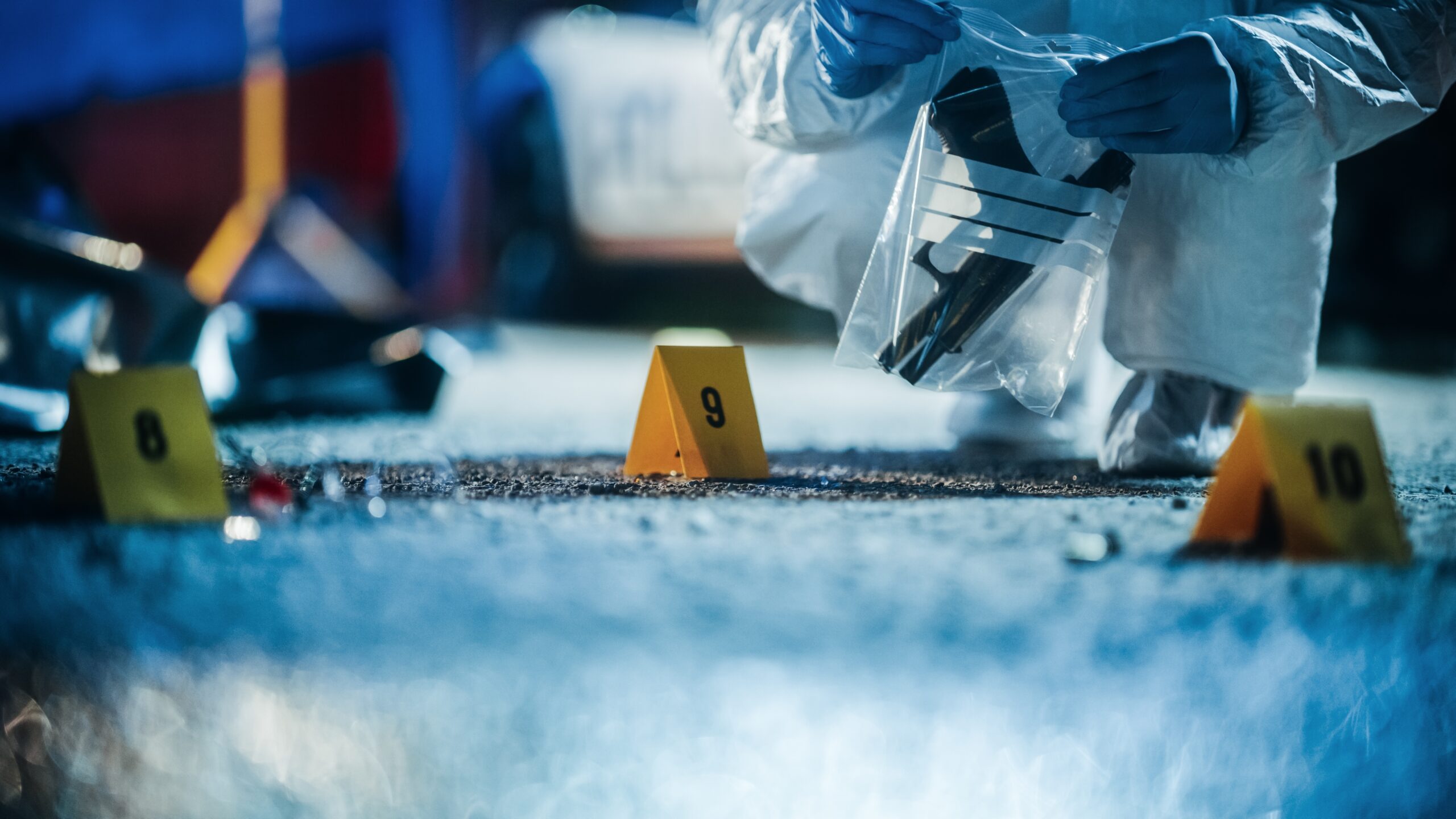 23-year-old on the run after killing father - Independence Papers